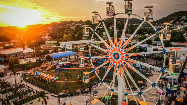 Surf City: Apuesta Turística en las Playas de El Salvador | Guanacos