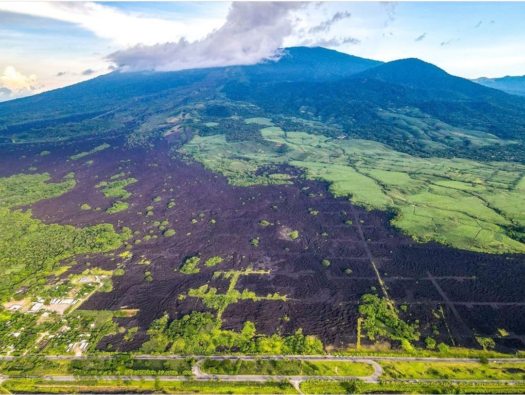 ¿Cuáles son los nombres de los Volcanes Activos en El Salvador? | Guanacos