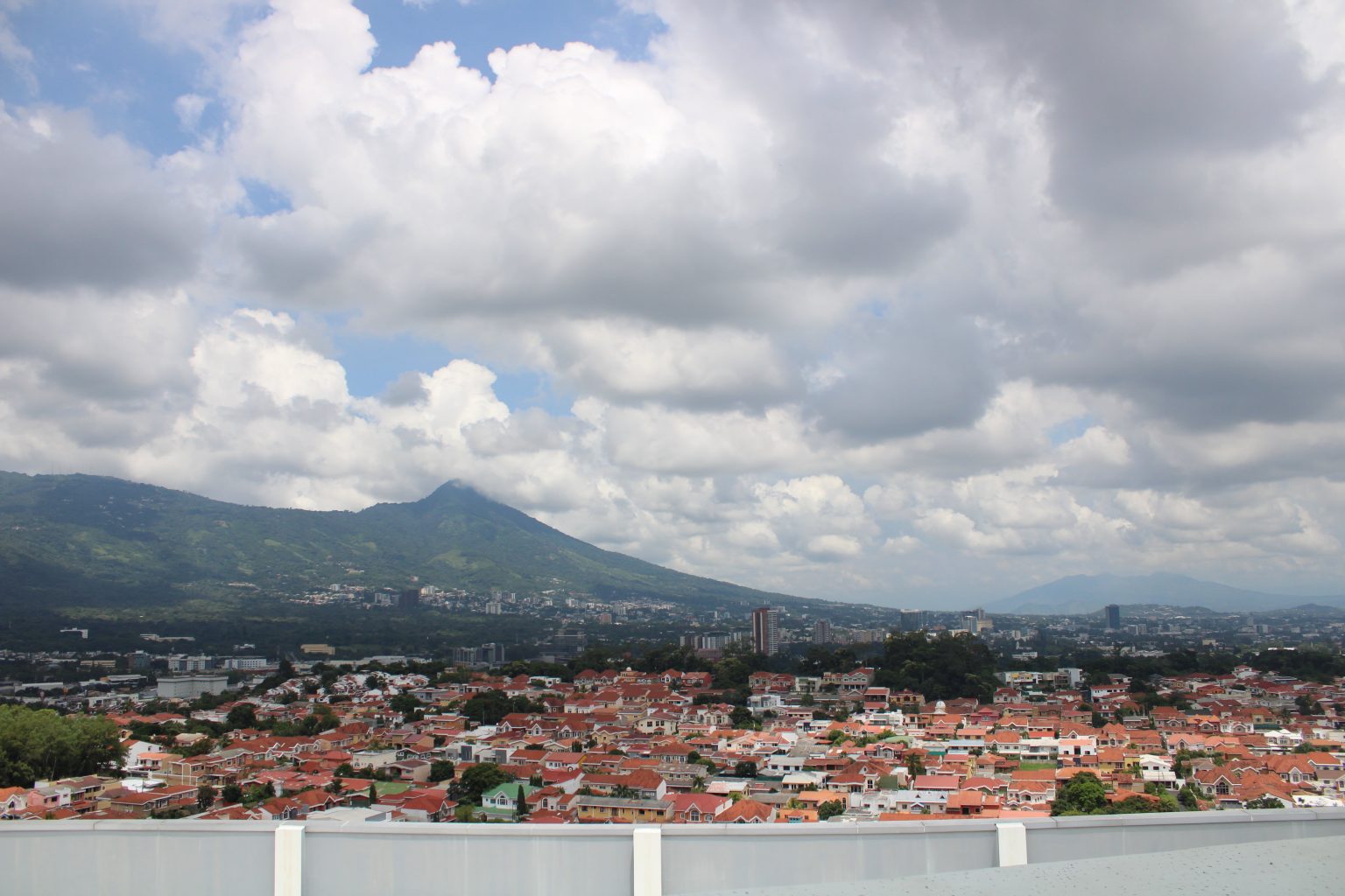 Antiguo Cuscatlán, Lugar de Joyas y Preseas | Guanacos