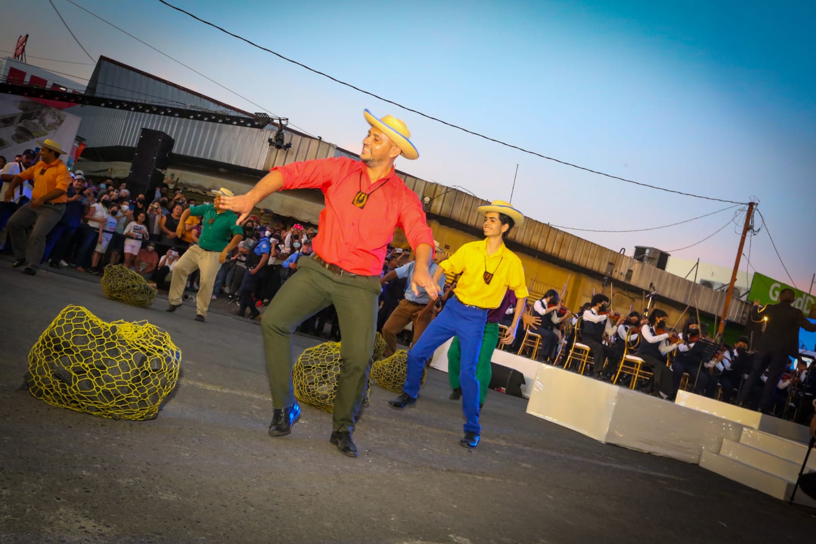 Pancho Lara, cantautor salvadoreño de "El Carbonero" | Guanacos
